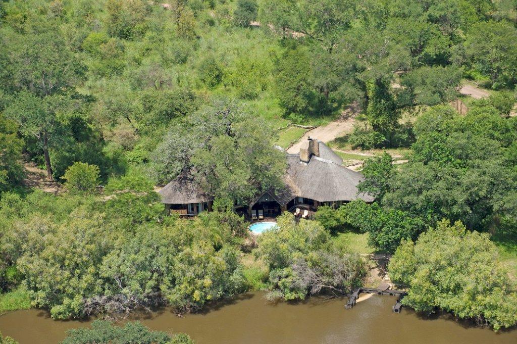 Sanctuary Sussi & Chuma - Fides Pure Luxury